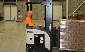 Warehousing & Logistics in Toronto | Armstrong Warehousing